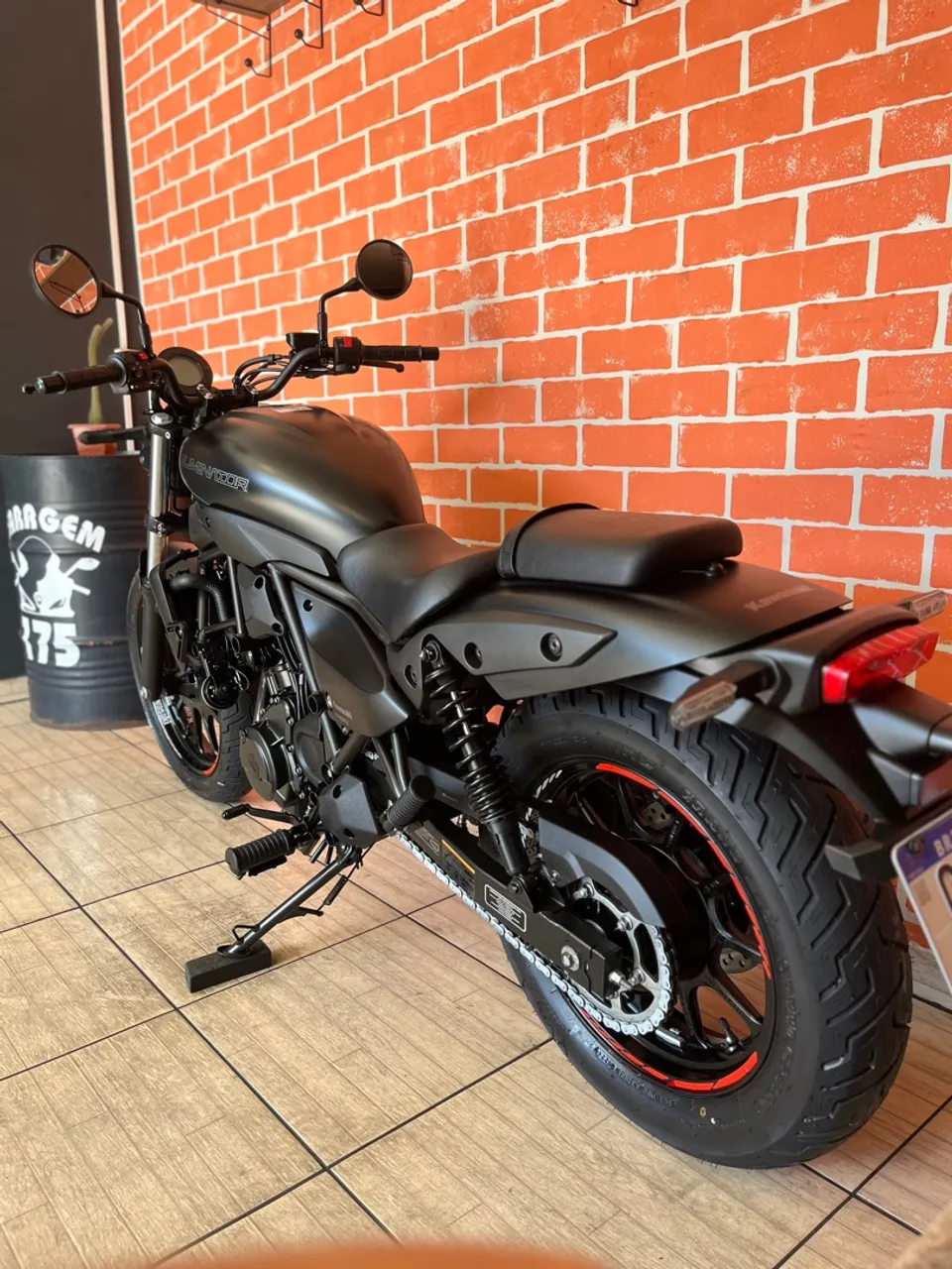 Motos KAWASAKI ELIMINATOR 500 no Brasil