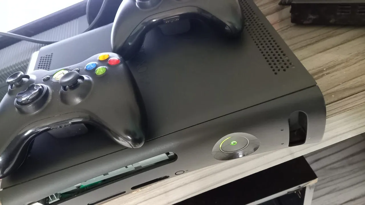 "xbox 360 fat" - Consoles de Vídeo Game no Brasil