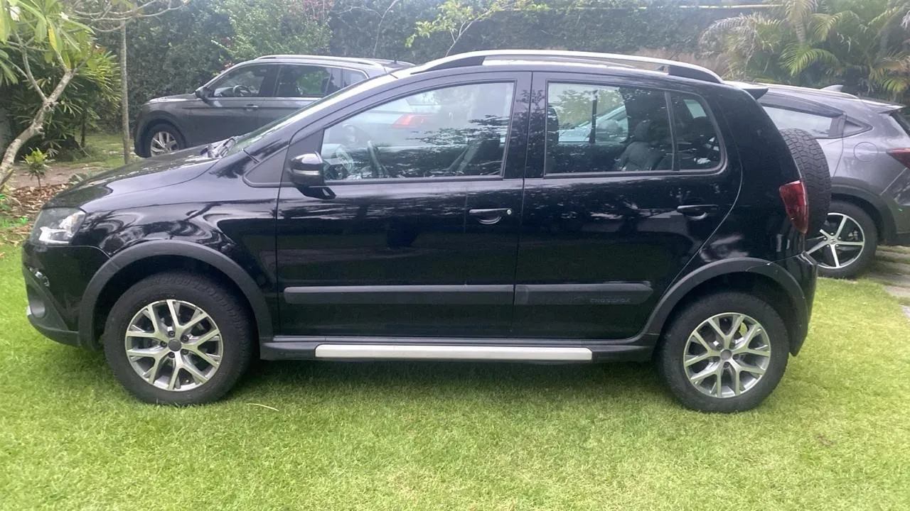 VOLKSWAGEN CROSSFOX 2013 Usados e Novos