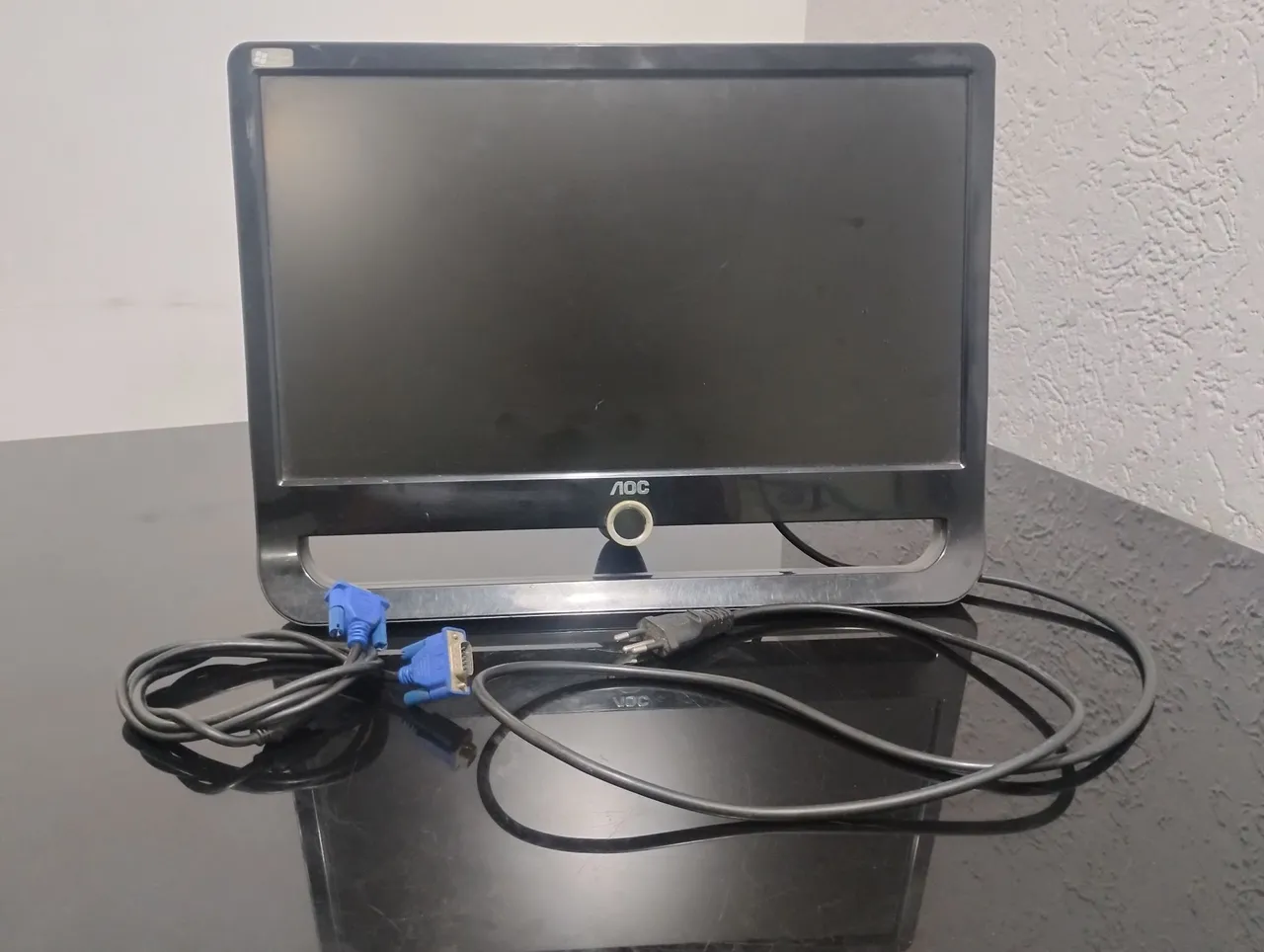 "monitor aoc 10 polegadas" no Brasil