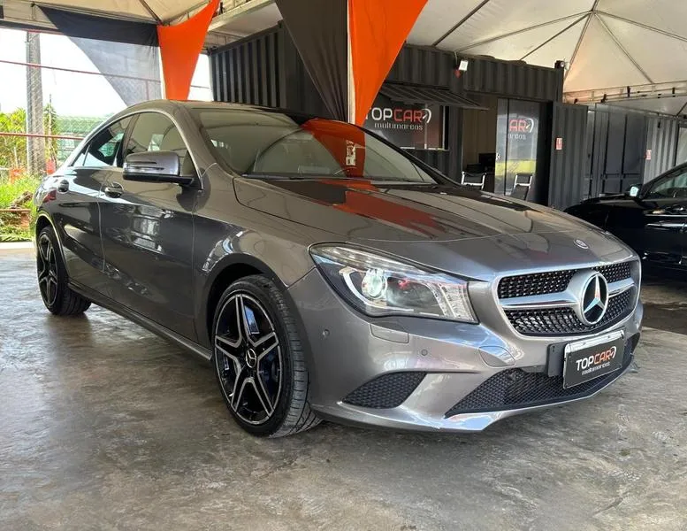 MERCEDES-BENZ CLA-200 2016 Usados e Novos