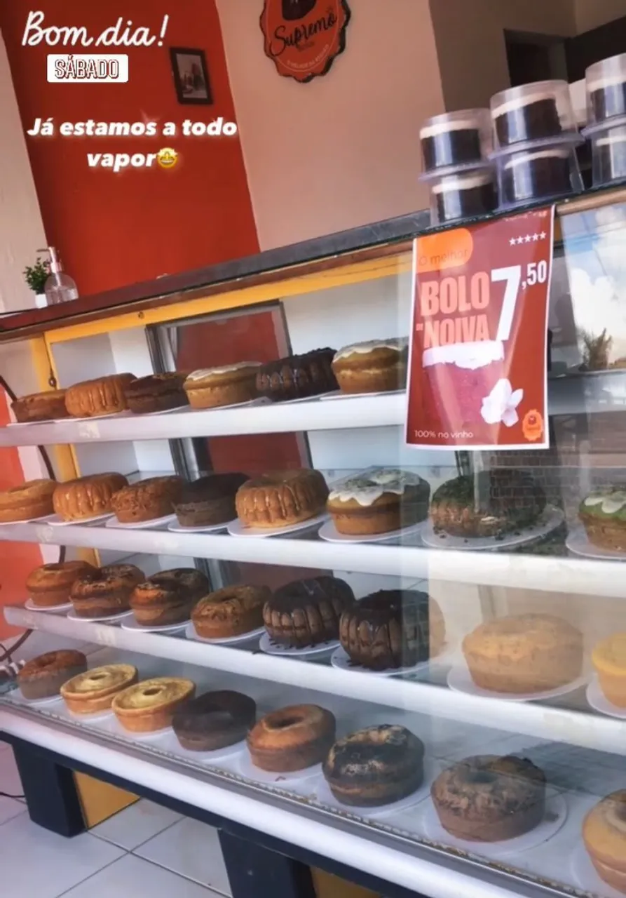 "expositor de bolos e doces" no Brasil
