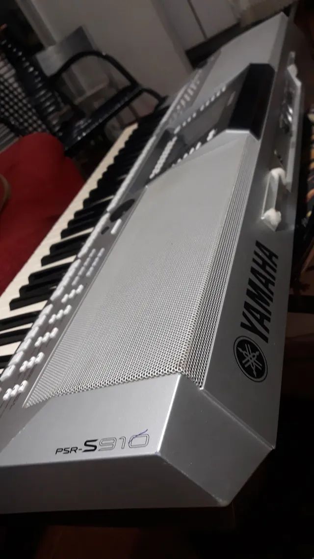 Teclado yamaha psr s910 | +30 anúncios na OLX Brasil