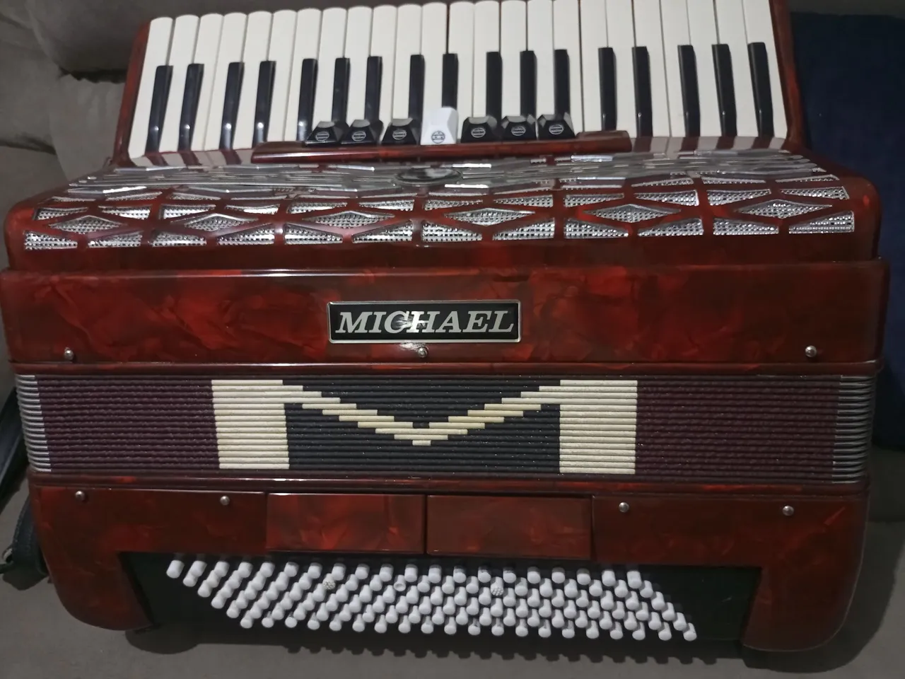"acordeon michael 120 baixos" - Instrumentos musicais no Brasil
