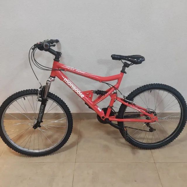 Mountain Bike Mongoose Full Edge - Aro 26 - Freio V-Brake - Câmbio ...