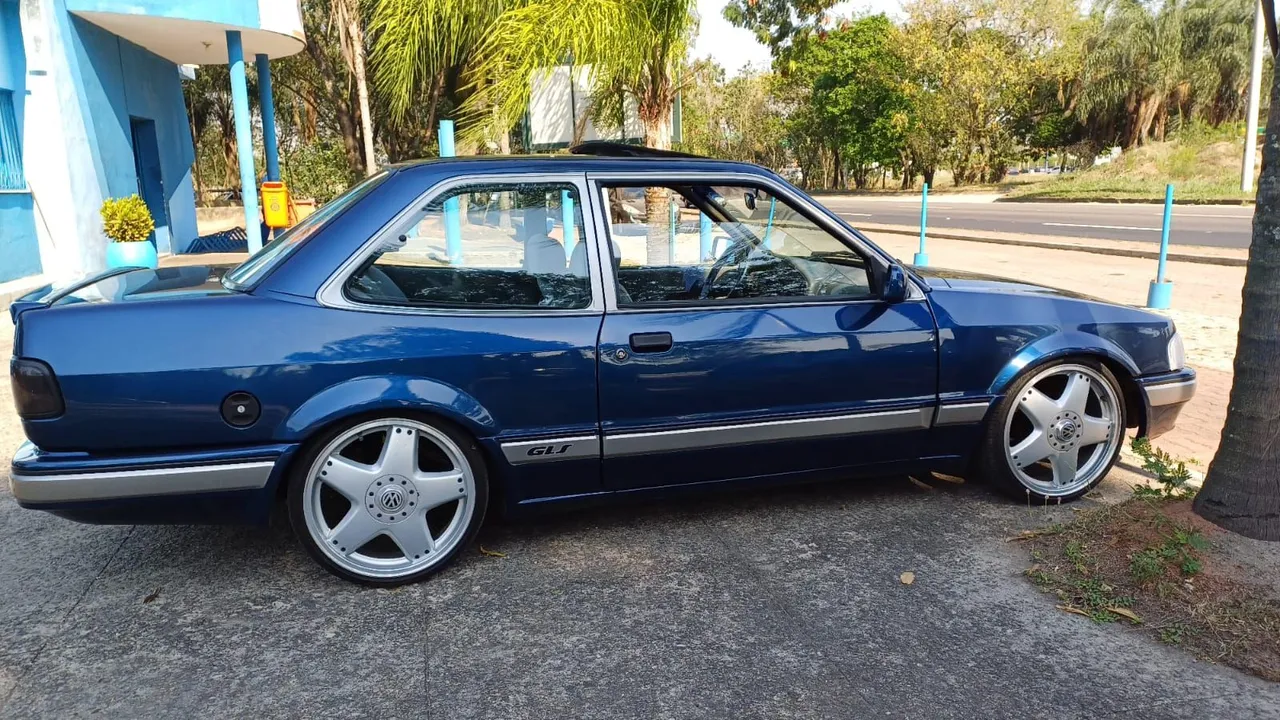 VOLKSWAGEN APOLO Usados e Novos