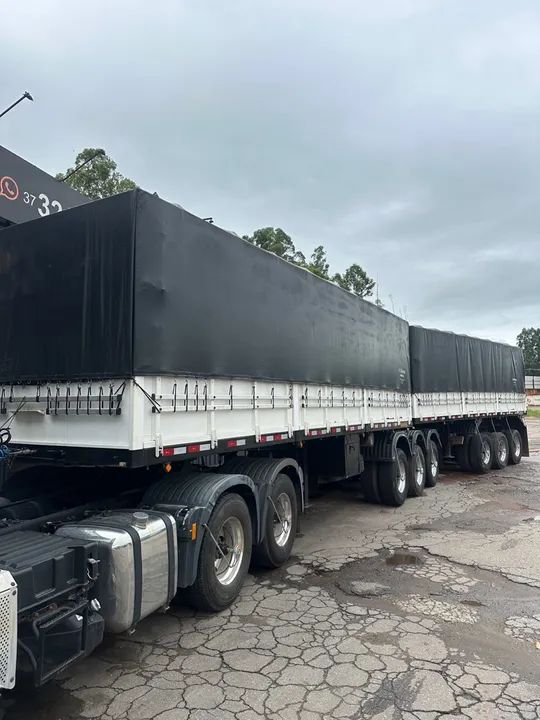 Bitrem graneleiro rodotrem 3x3 curto - Caminhões - Centro, Divinópolis ...