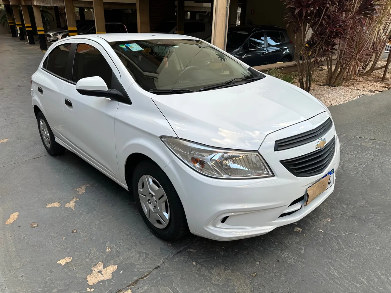 CHEVROLET ONIX 2018 Usados e Novos