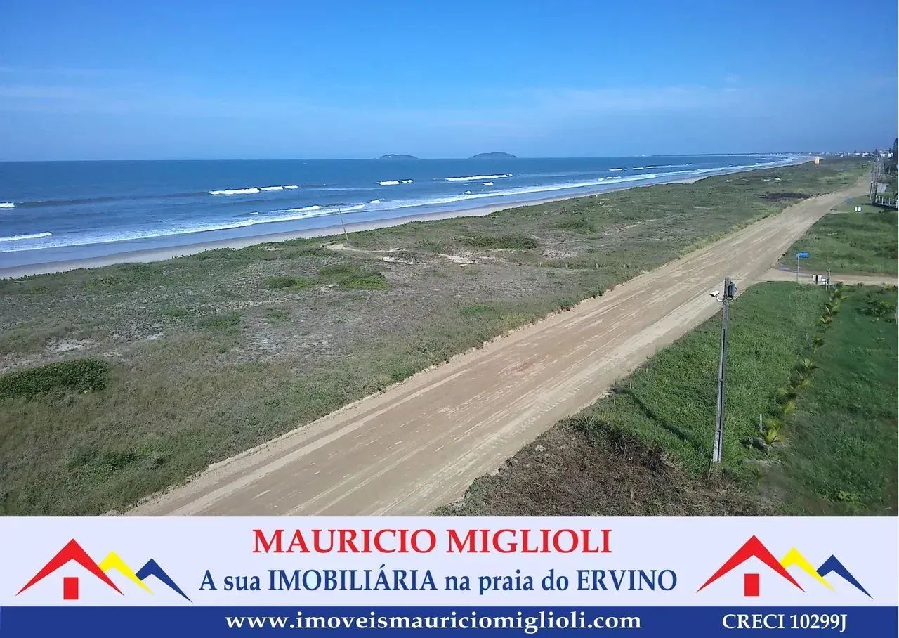 Lote beir mar de esquina limpo na Praia do Ervino - Terrenos, sítios e ...