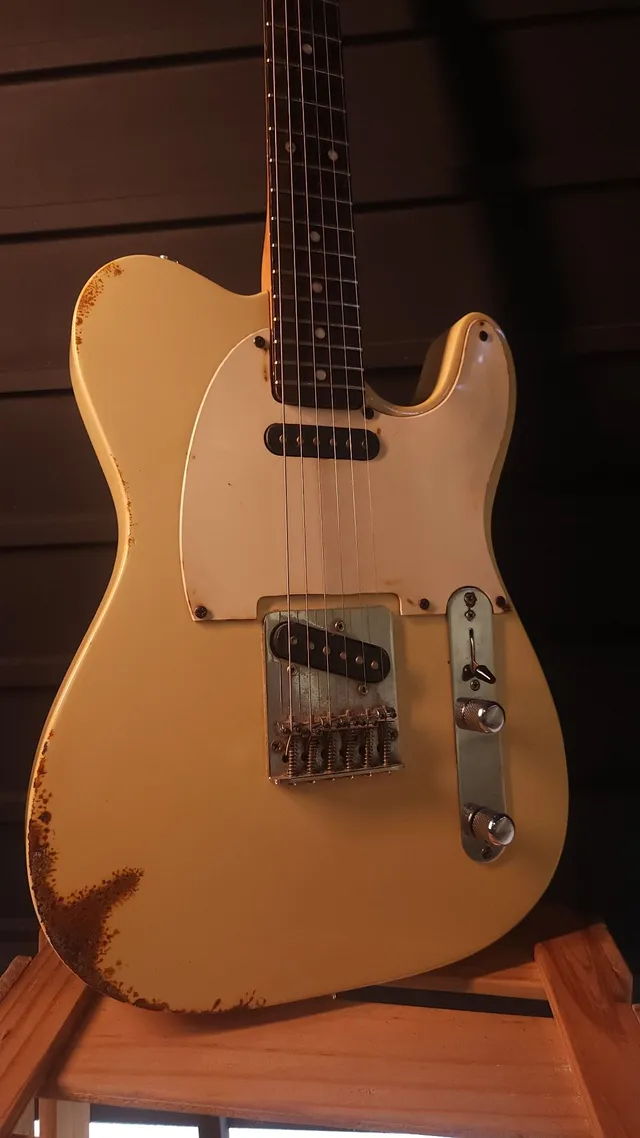 "telecaster" - Instrumentos musicais no Brasil