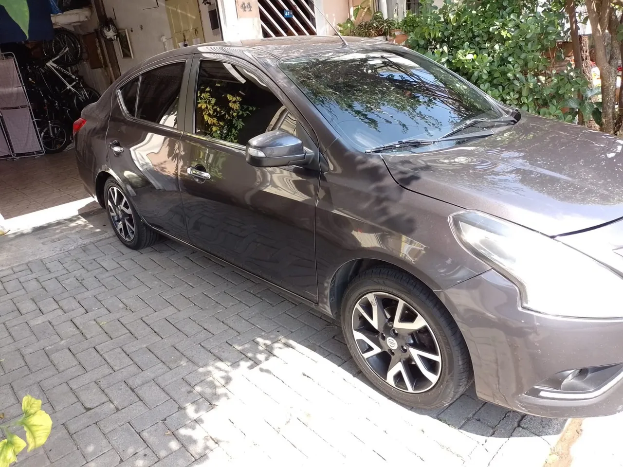 "nissan versa" - Carros Usados e Novos à venda