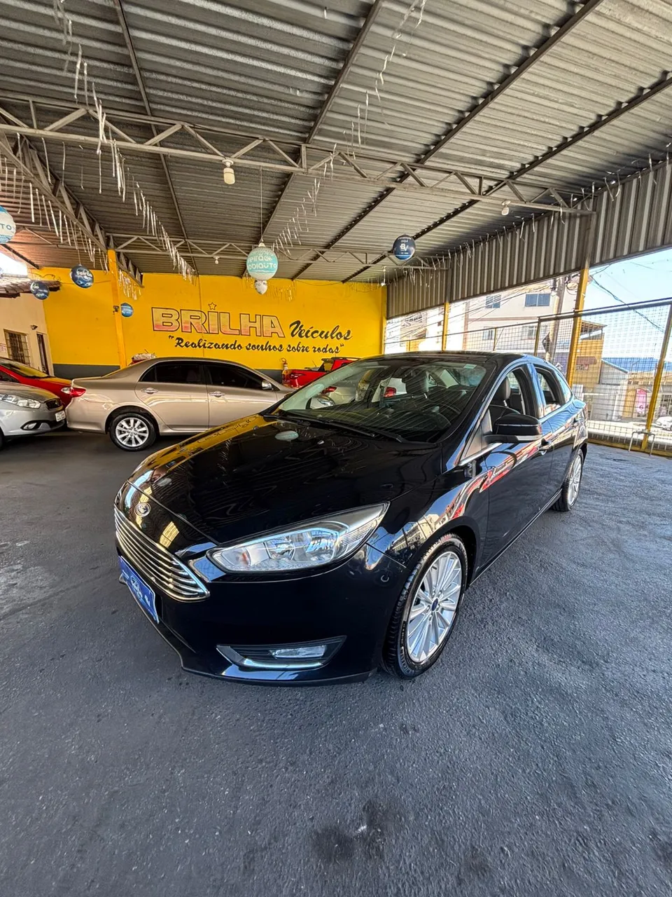 FORD FOCUS TITANIUM 2.0 16V FLEX 5P MEC. Usados e Novos