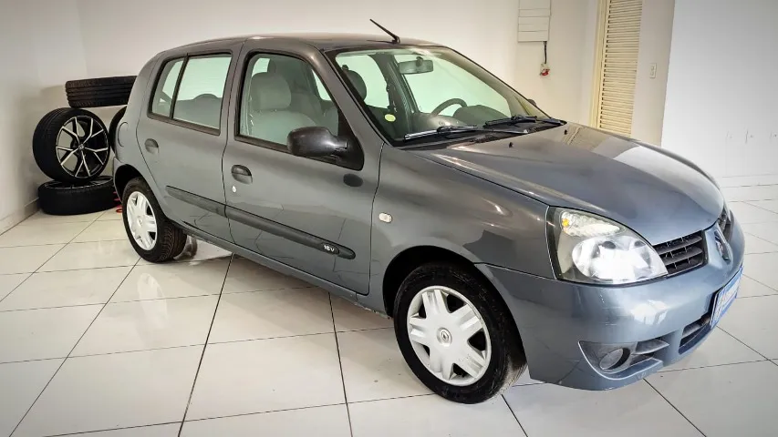 RENAULT CLIO 2010 Usados e Novos