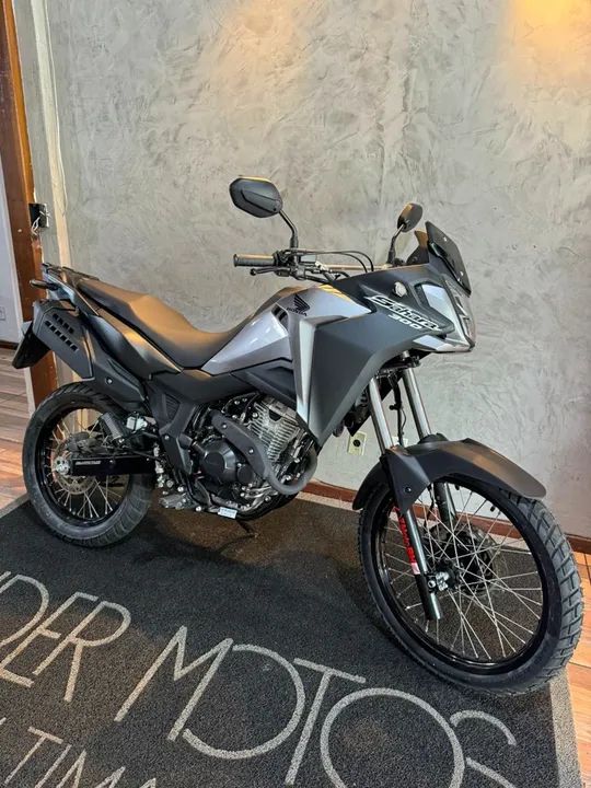 Motos HONDA XRE 2024 no Brasil