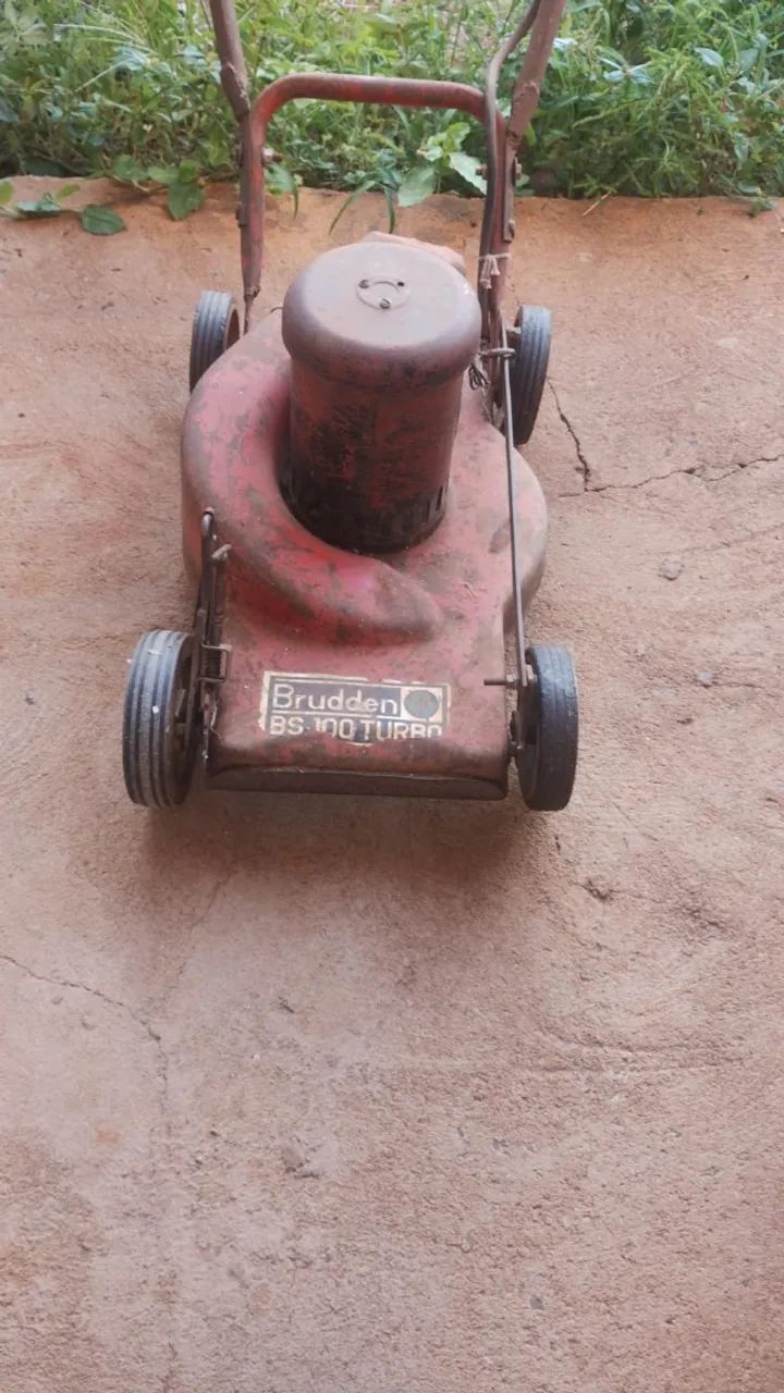 Cortador de Grama - Tratores e máquinas agrícolas - Parque das Amoras ...