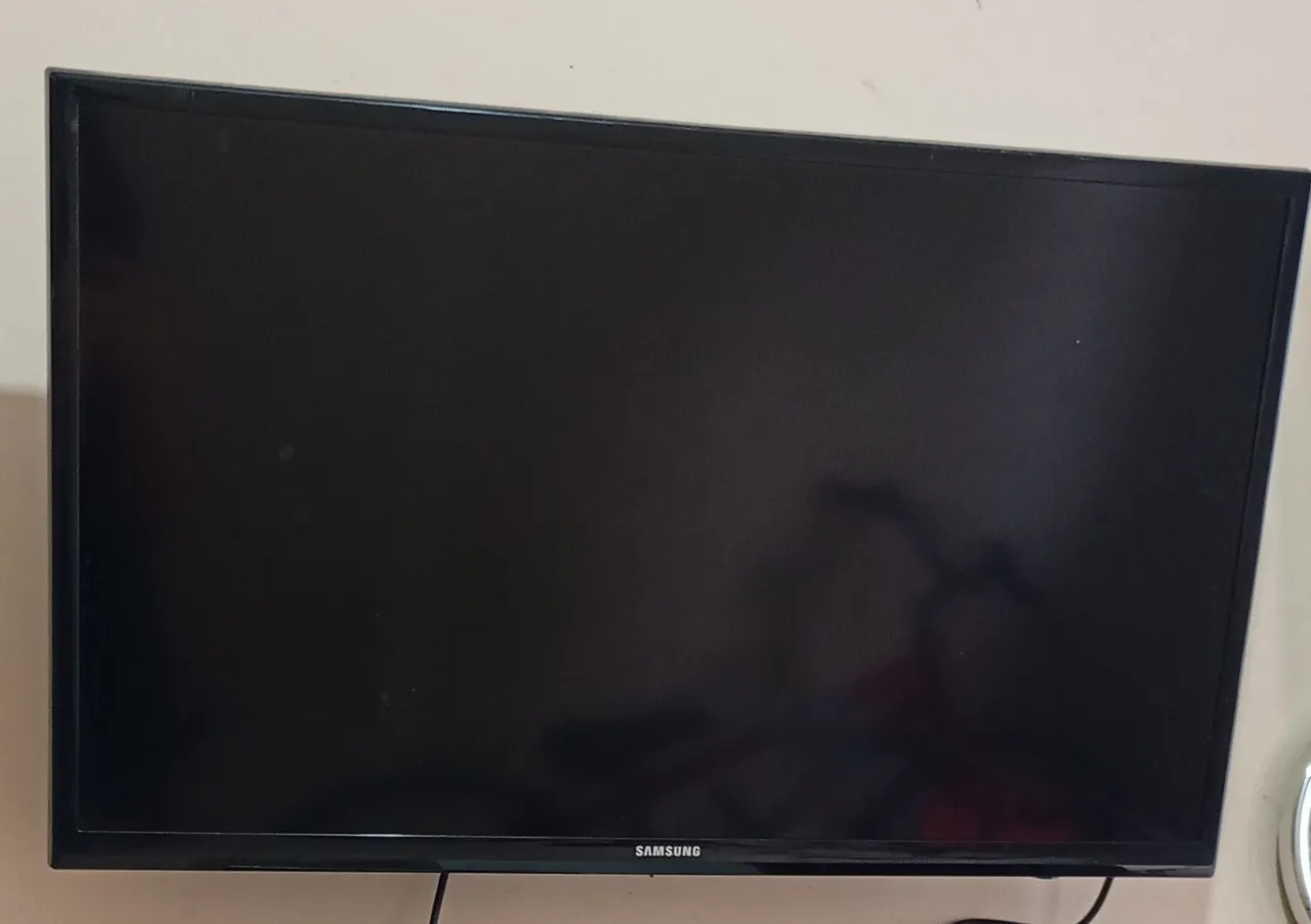 "tv de led 32 polegadas smart" - TVs no Brasil