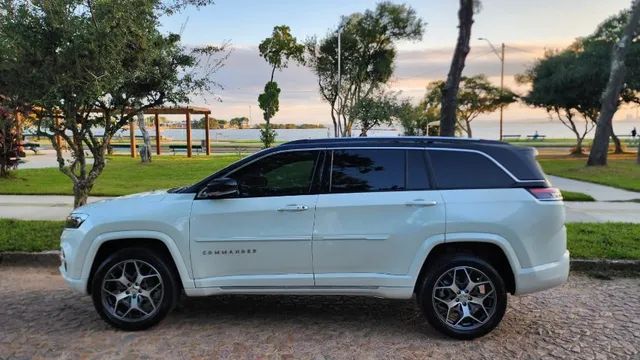 JEEP COMMANDER Usados e Novos no RS