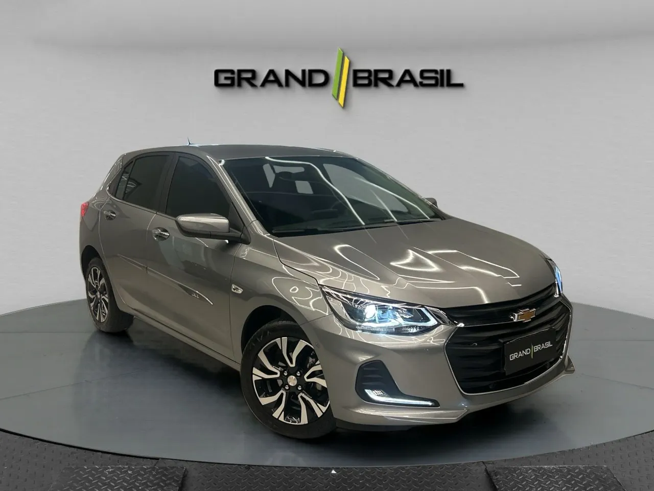 CHEVROLET ONIX 2025 Usados e Novos