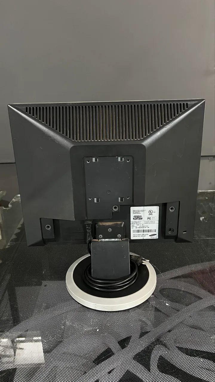 Monitor Samsung com defeito na tela - Monitores - Parque Trindade ...
