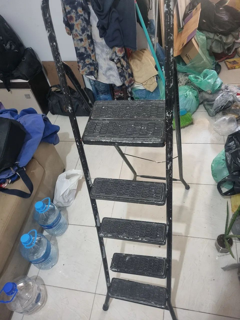 Escada de Ferro 1.40 m - Ferramentas de Construção - Copacabana, Rio de ...