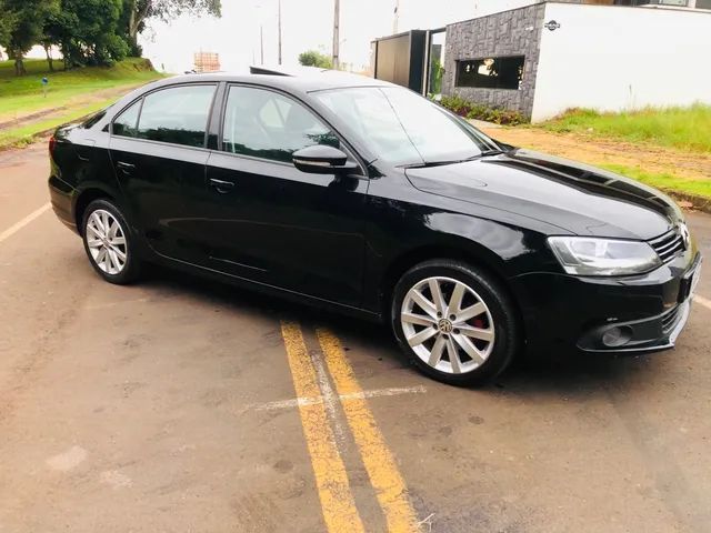 VOLKSWAGEN JETTA 2013 Usados e Novos