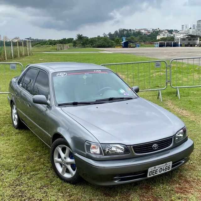 TOYOTA COROLLA 2001 Usados e Novos