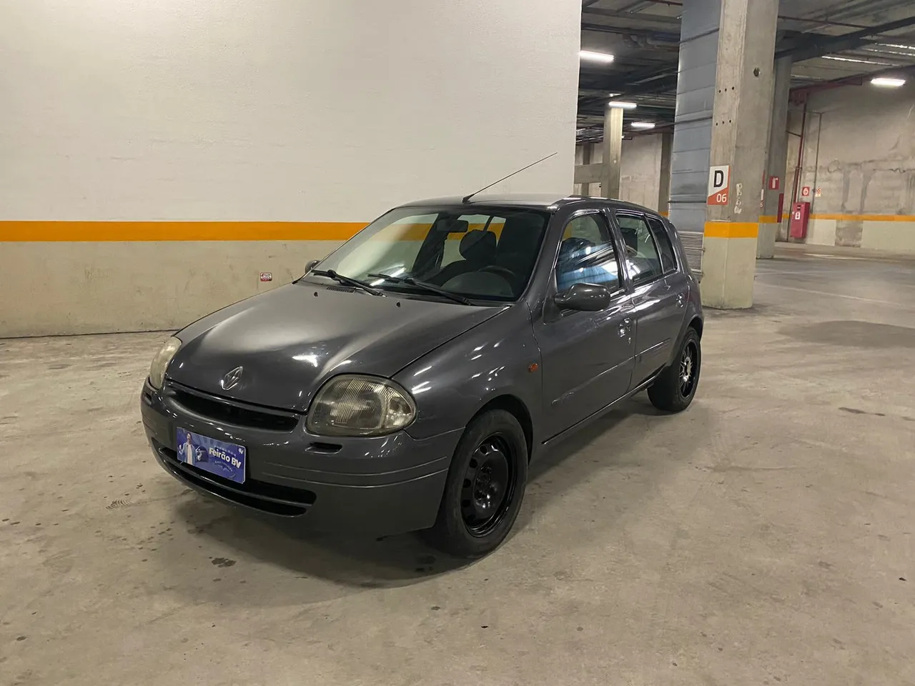 RENAULT CLIO 2002 Usados e Novos