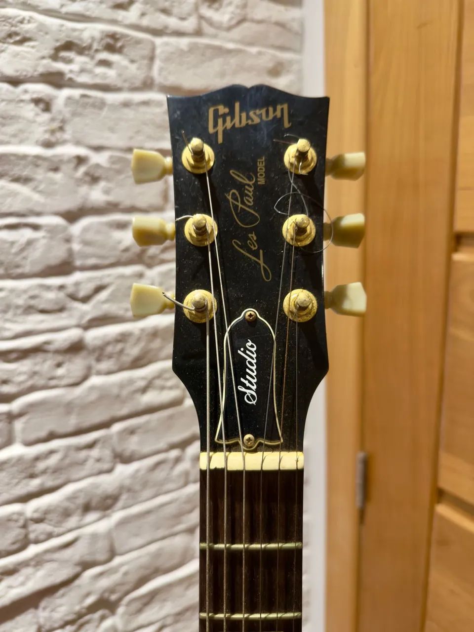 Vendo Gibson Les Paul Studio 2003 USA - Preta (Ebony) - Instrumentos ...