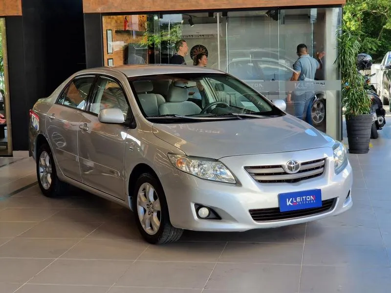 TOYOTA COROLLA 2011 Usados e Novos