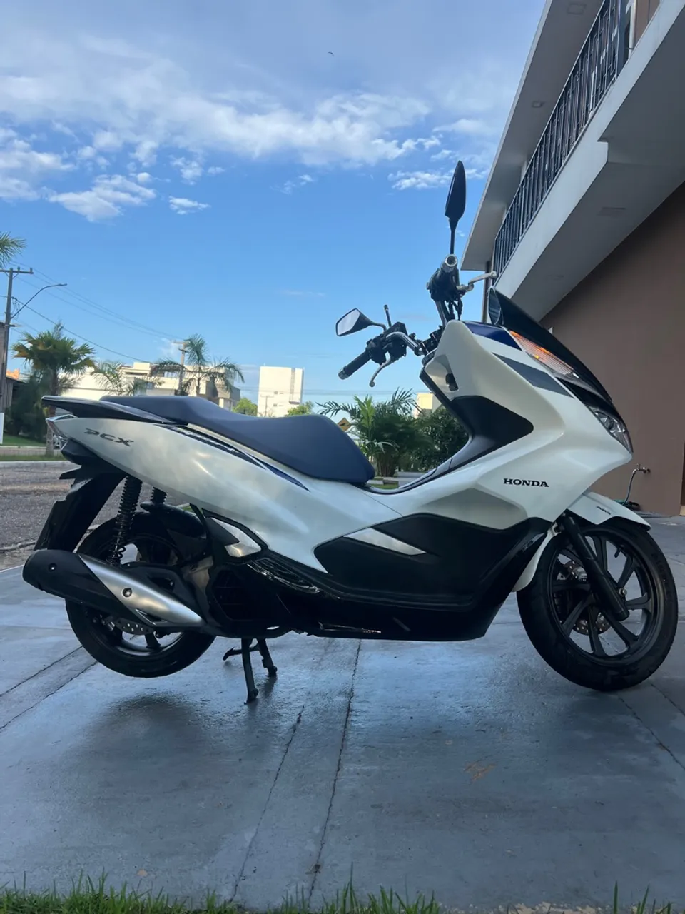 Motos HONDA PCX 2022 no Brasil