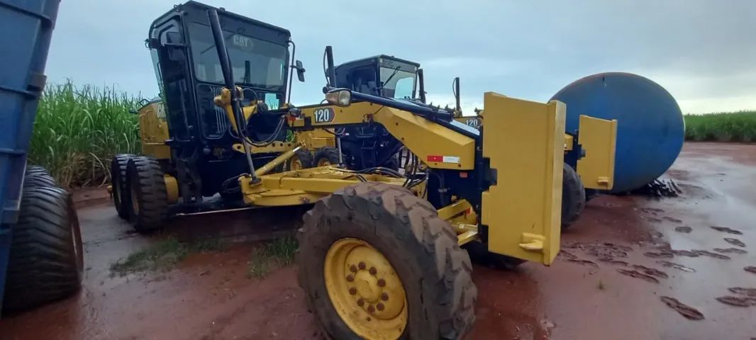Motoniveladora CAT 120K - Máquinas pesadas para construção - Rio ...