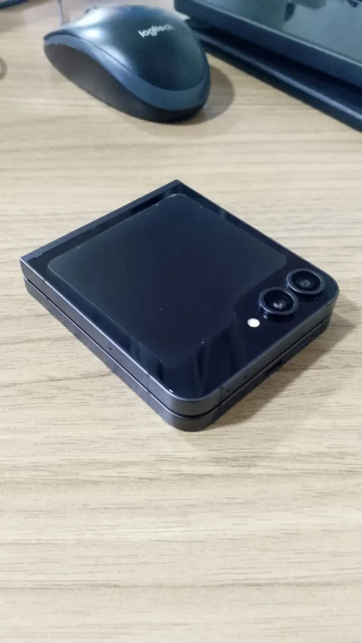 Celulares SAMSUNG GALAXY Z FLIP Usados, seminovos e Novos no Brasil