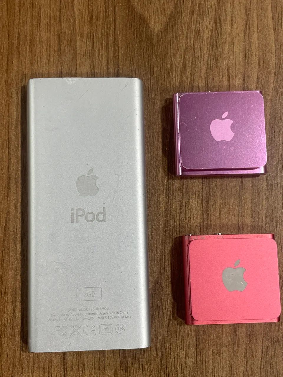 iPod Nano + Shiffle (Sem carregador) - Equipamentos e Acessórios de Som ...