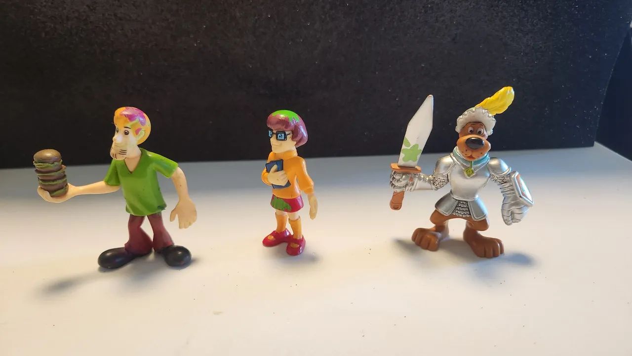 Figura de ação Scooby-Doo - Cavaleiro do castelo, Velma e Salsicha 2008 ...