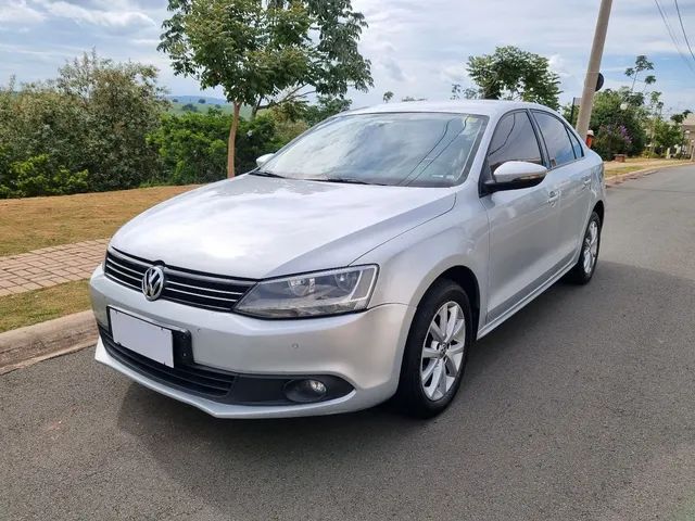 VOLKSWAGEN JETTA 2012 Usados e Novos