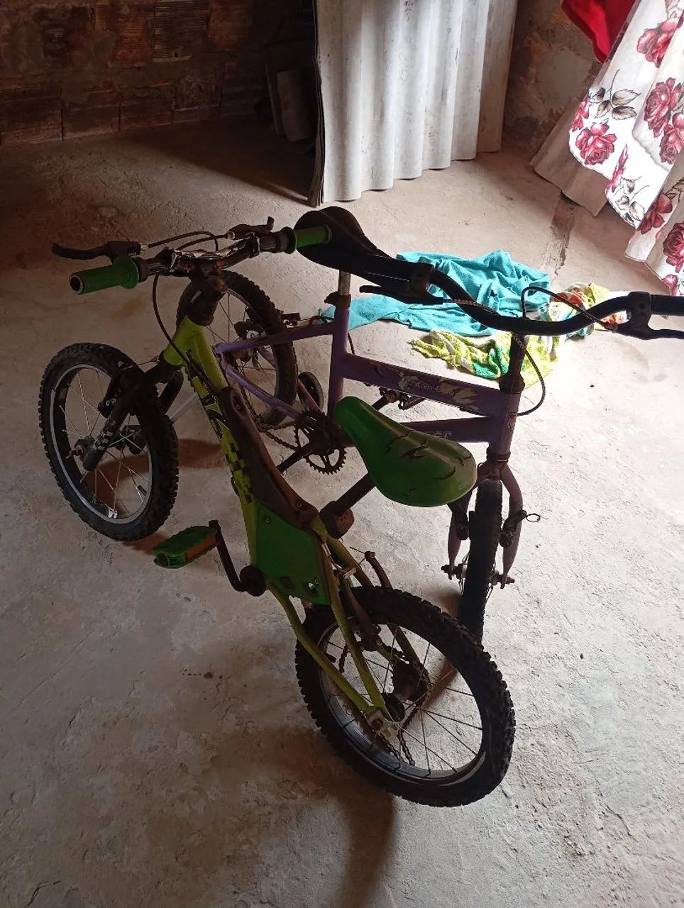 2 bicicletas pra quem reforma para vender - Ciclismo - Recanto das Emas ...