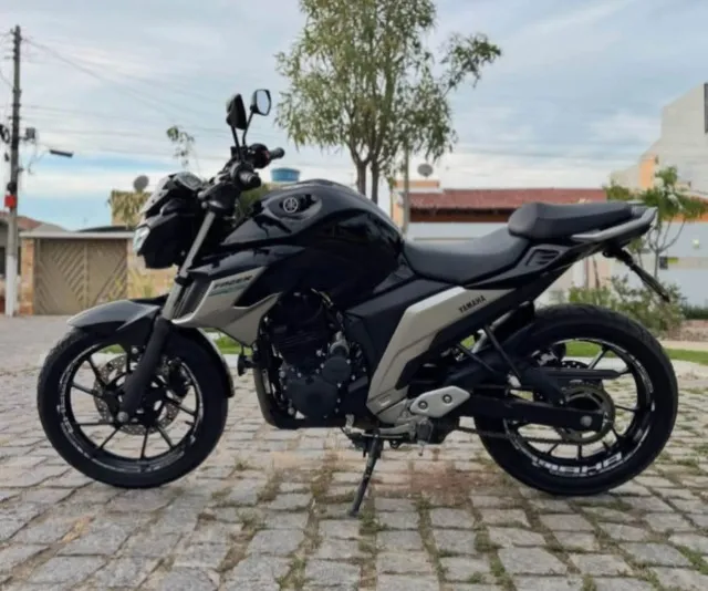 Motos YAMAHA FAZER 2021 no Brasil