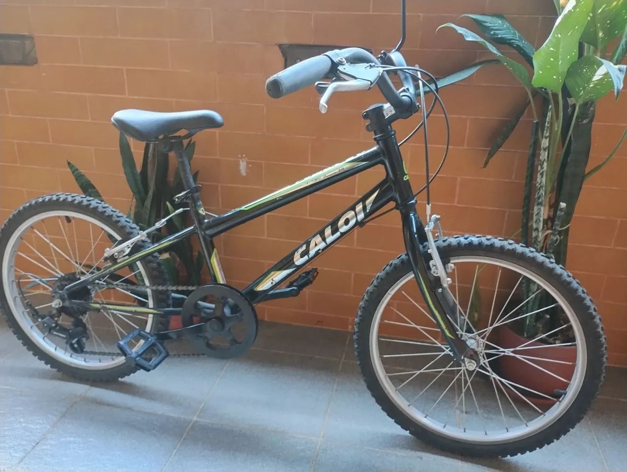 Bicicleta Caloi Power aro 20 com macha - Ciclismo - Tijuca, Rio de ...