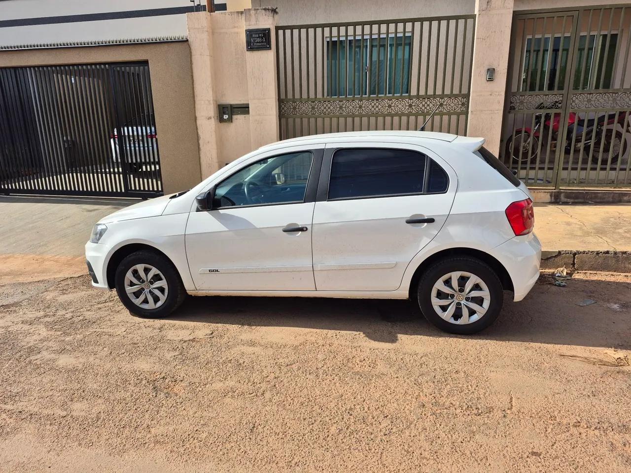 VOLKSWAGEN GOL 2017 Usados e Novos