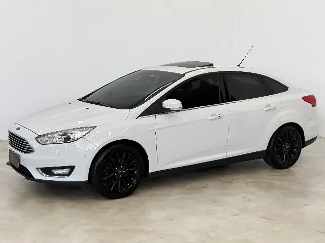 FORD FOCUS 2016 Usados e Novos