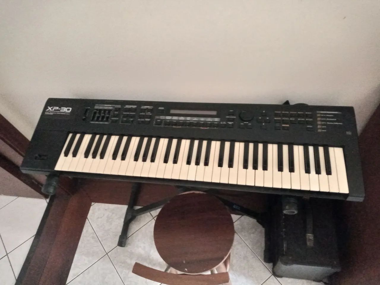 Teclado Roland XP 30 - Instrumentos musicais - Agriões, Teresópolis ...