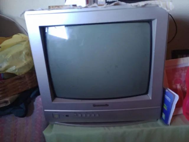 Tv de tubo panasonic | +67 anúncios na OLX Brasil