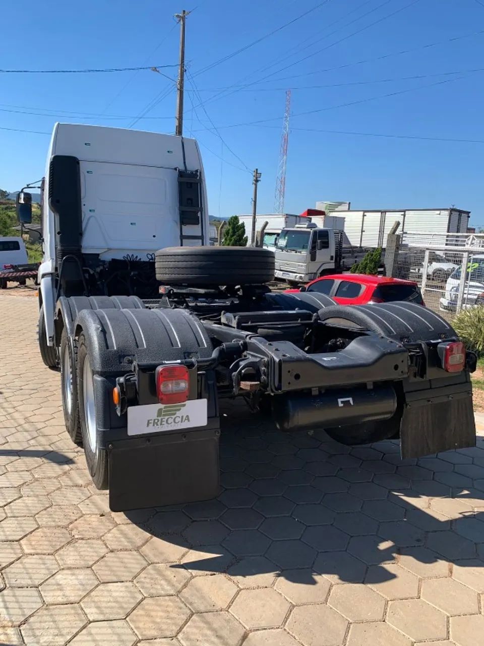 Repasse 150k abaixo da fipe VW Constellation 25.360 6x2 - Caminhões - Jaguaruna 1452372545 | OLX