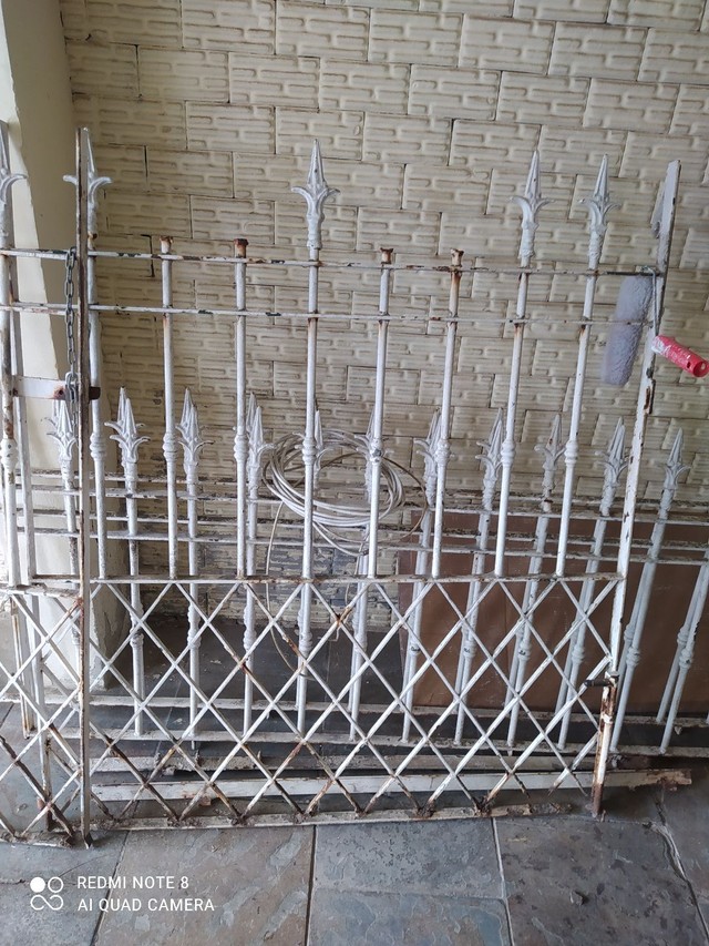 Grade de ferro para muro | +68 anúncios na OLX Brasil