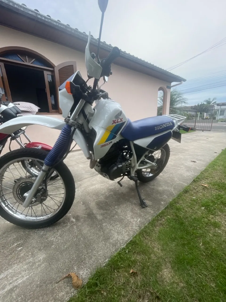 Motos HONDA XLX no Brasil