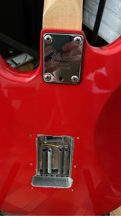 Guitarra Fender Stratocaster made in China captadores fender México no ...