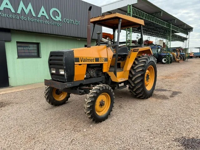 "valmet 88" - Tratores e máquinas agrícolas no Brasil