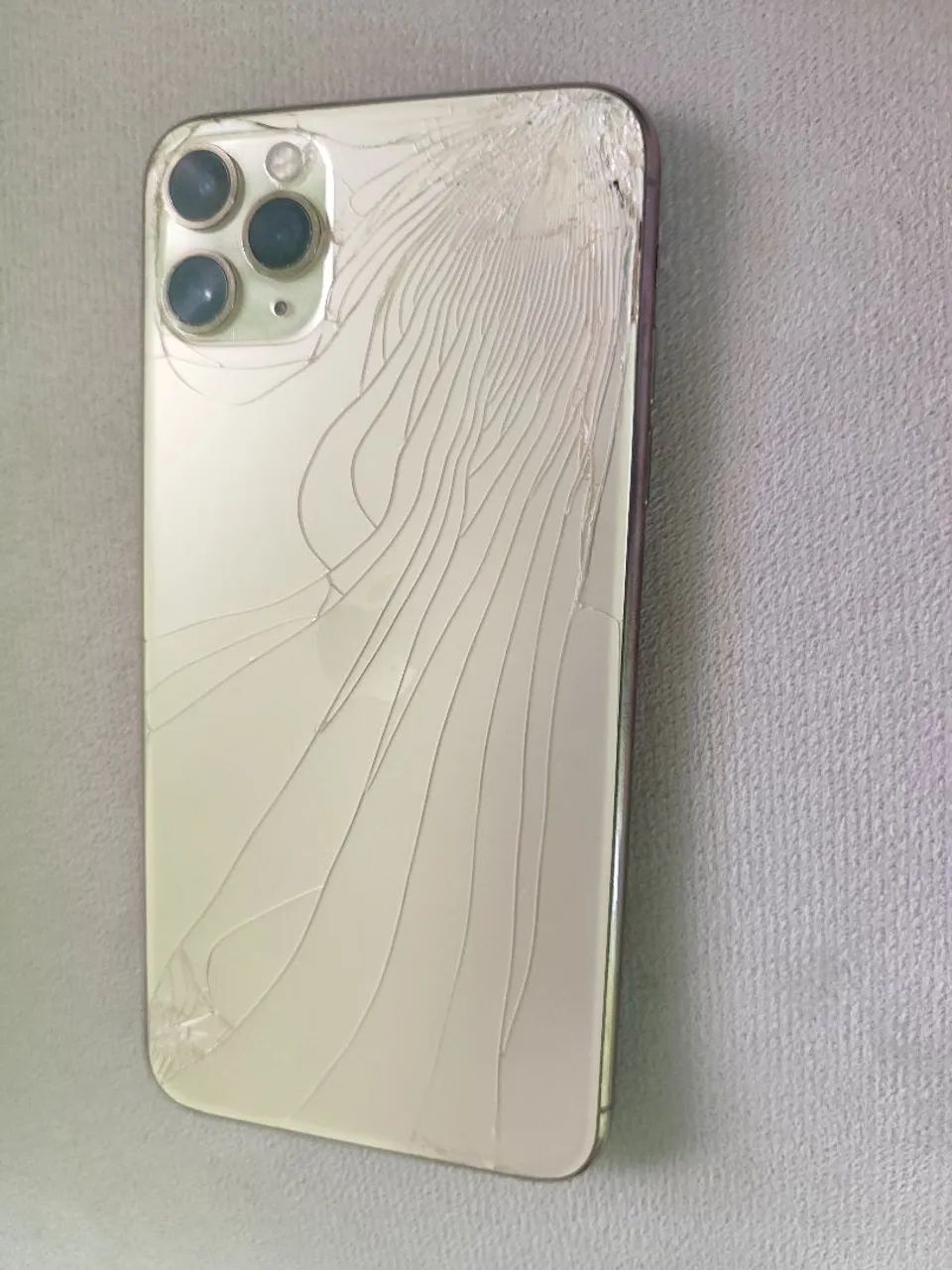 iPhone 11 Pro Max - Celulares e Smartphones - Ratones, Florianópolis ...