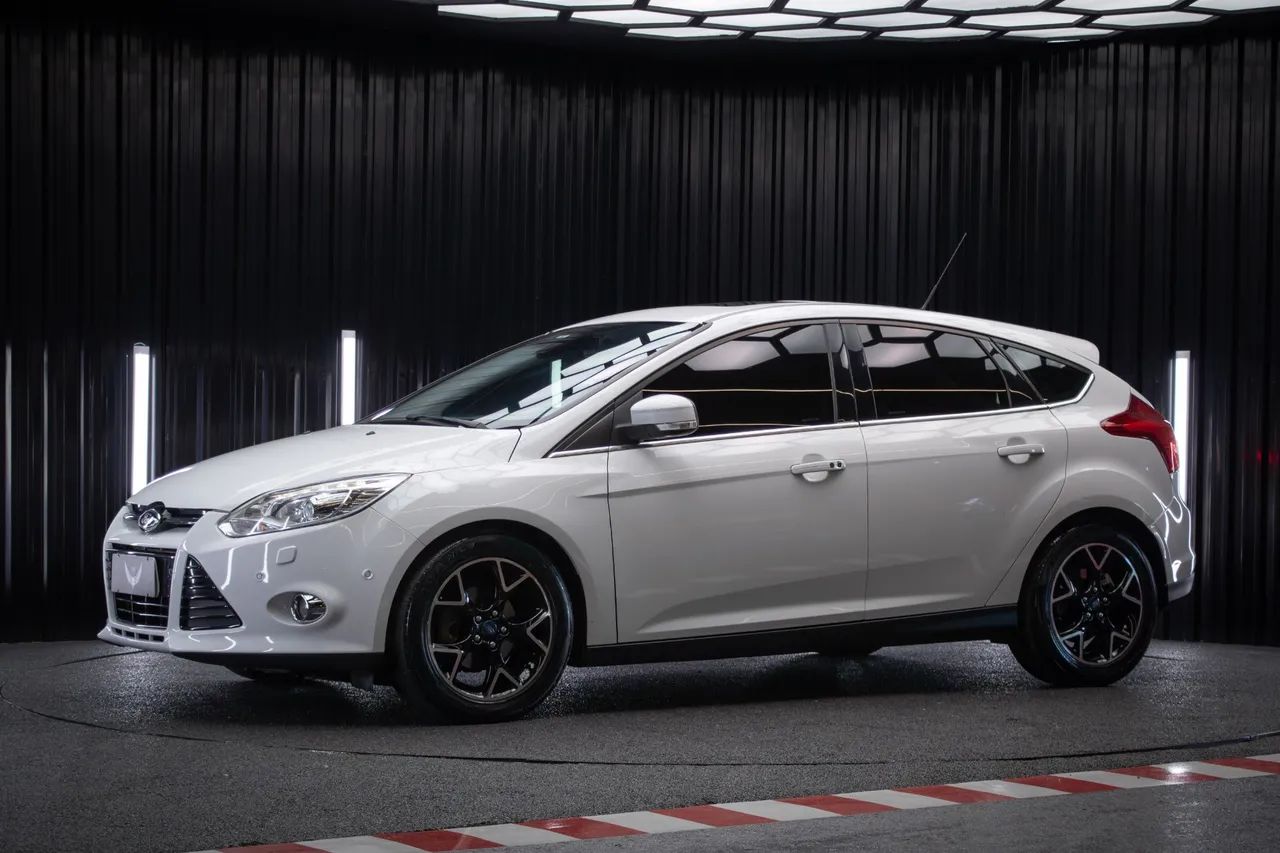 FORD FOCUS 2014 Usados e Novos