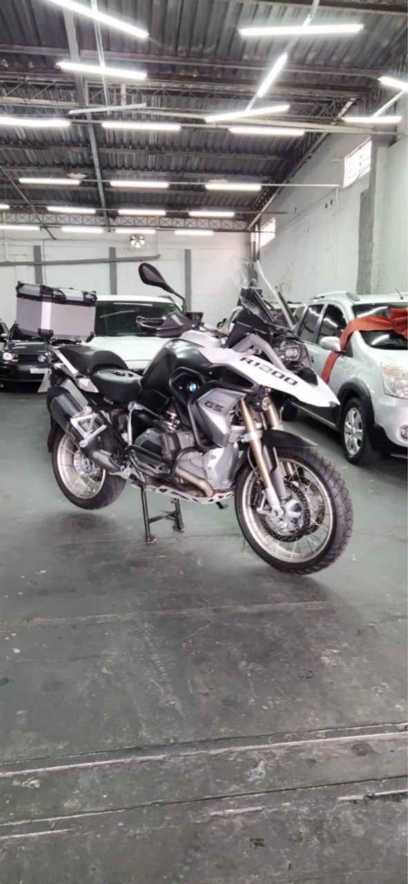 Motos BMW R 2018 no Brasil